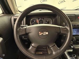 Black Hummer H3 2005 in Vilnius, with an engine capacity of 3.47 L and mileage of 178 thousand km for 12900 €, photo 28 on AUTOMOTO.COM.LV