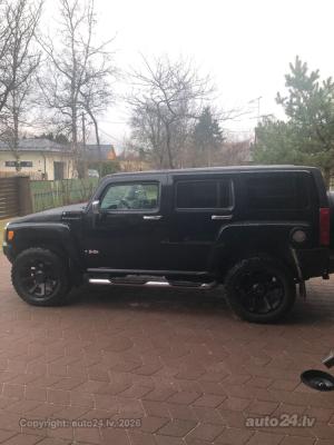 Black Hummer H3 2006 in Tallinn, with an engine capacity of 3.50 L and mileage of 50 thousand km for 13900 €, photo 9 on AUTOMOTO.COM.LV