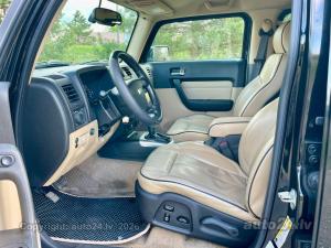 Melns Hummer H3 2006 Tallina, ar dzinēja tilpumu 3.50 L un nobraukumu 51 tūkst. km par 14999 €, foto 11 vietnē AUTOMOTO.COM.LV