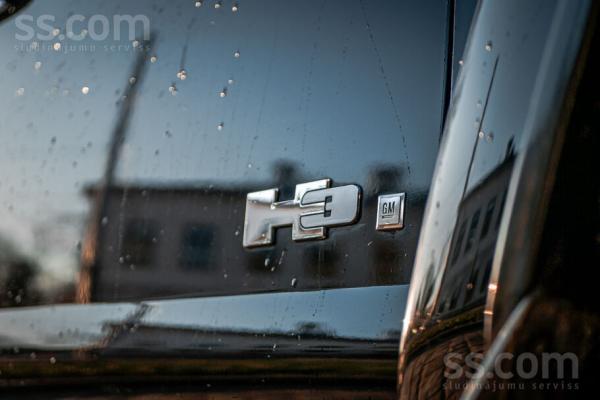 Black Hummer H3 2006 in Daugavpils, with an engine capacity of 3.50 L and mileage of 196 thousand km for 9000 €, photo 5 on AUTOMOTO.COM.LV