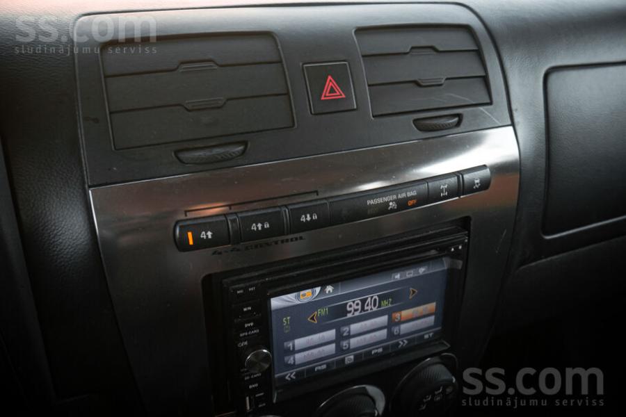 Black Hummer H3 2006 in Daugavpils, with an engine capacity of 3.50 L and mileage of 196 thousand km for 9000 €, photo 13 on AUTOMOTO.COM.LV
