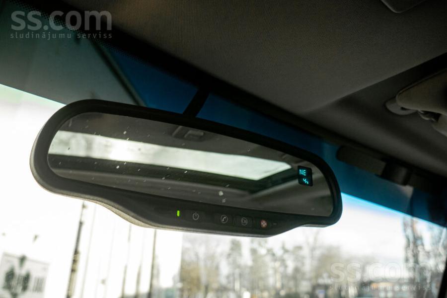 Black Hummer H3 2006 in Daugavpils, with an engine capacity of 3.50 L and mileage of 196 thousand km for 9000 €, photo 17 on AUTOMOTO.COM.LV