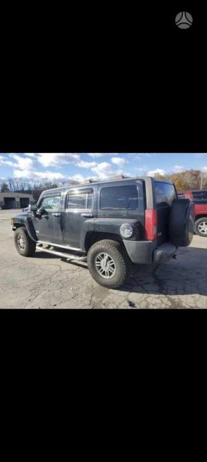 Melns Hummer H3 2007 Kauņa, ar dzinēja tilpumu 3.65 L un nobraukumu 290 tūkst. km par 4500 €, foto 4 vietnē AUTOMOTO.COM.LV