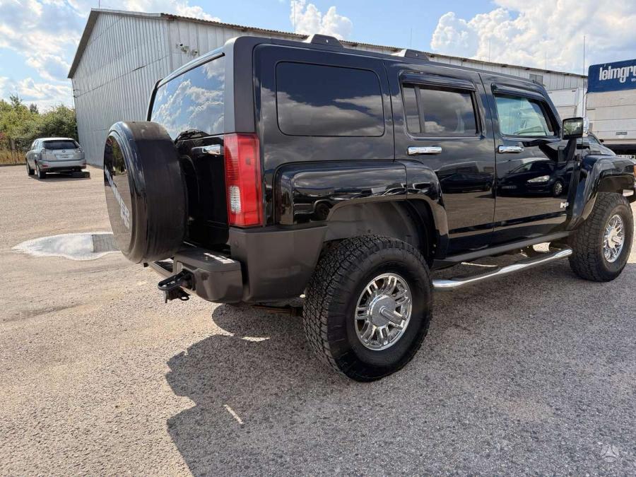 Melns Hummer H3 2007 Šauļi, ar dzinēja tilpumu 3.65 L un nobraukumu 290 tūkst. km par 8300 €, foto 4 vietnē AUTOMOTO.COM.LV
