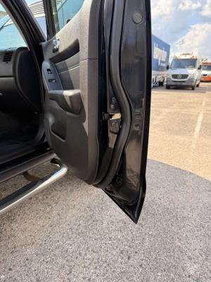 Melns Hummer H3 2007 Šauļi, ar dzinēja tilpumu 3.65 L un nobraukumu 290 tūkst. km par 8300 €, foto 10 vietnē AUTOMOTO.COM.LV