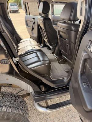Melns Hummer H3 2007 Šauļi, ar dzinēja tilpumu 3.65 L un nobraukumu 290 tūkst. km par 8300 €, foto 11 vietnē AUTOMOTO.COM.LV