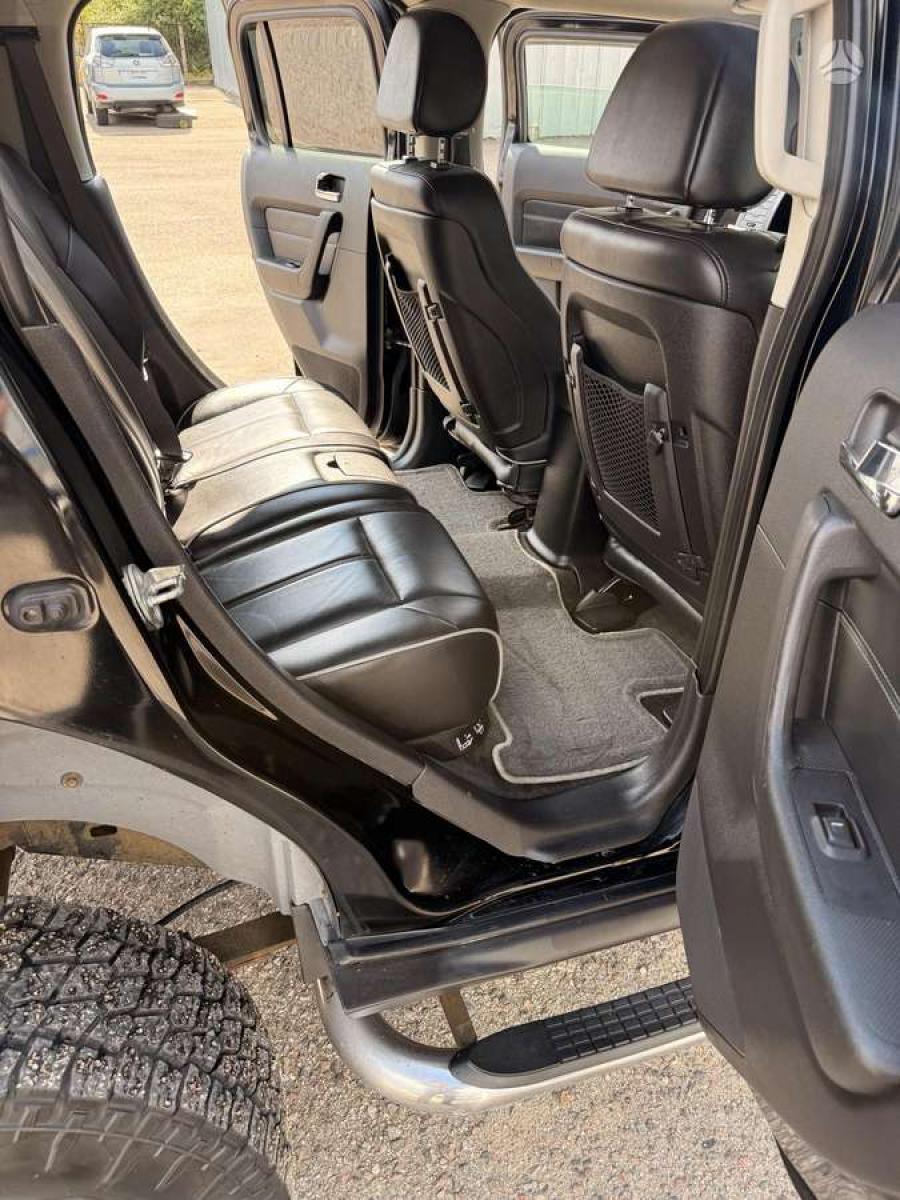Melns Hummer H3 2007 Šauļi, ar dzinēja tilpumu 3.65 L un nobraukumu 290 tūkst. km par 8300 €, foto 11 vietnē AUTOMOTO.COM.LV