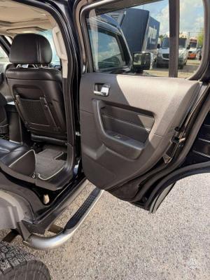 Melns Hummer H3 2007 Šauļi, ar dzinēja tilpumu 3.65 L un nobraukumu 290 tūkst. km par 8300 €, foto 15 vietnē AUTOMOTO.COM.LV