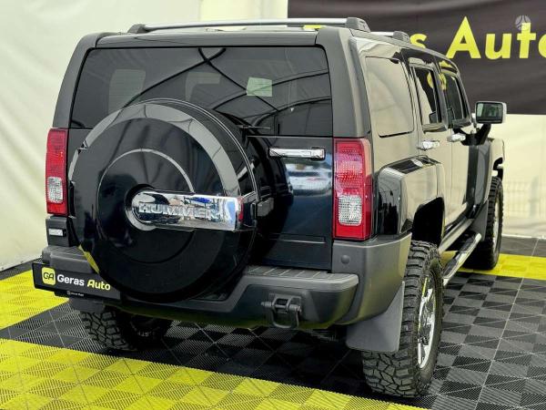 Melns Hummer H3 2008 Viļņa, ar dzinēja tilpumu 3.65 L un nobraukumu 191 tūkst. km par 12999 €, foto 4 vietnē AUTOMOTO.COM.LV
