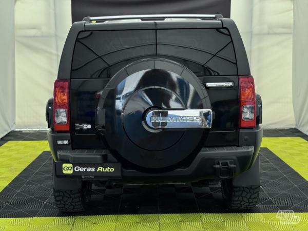 Melns Hummer H3 2008 Avižieniai, ar dzinēja tilpumu 3.70 L un nobraukumu 191 tūkst. km par 12999 €, foto 5 vietnē AUTOMOTO.COM.LV