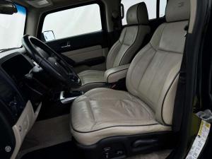 Black Hummer H3 2008 in Vilnius, with an engine capacity of 3.65 L and mileage of 309 thousand km for 12900 €, photo 11 on AUTOMOTO.COM.LV