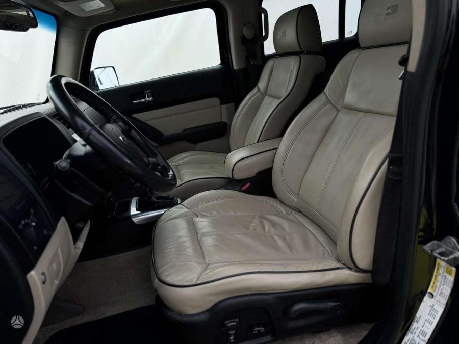 Black Hummer H3 2008 in Vilnius, with an engine capacity of 3.65 L and mileage of 309 thousand km for 12900 €, photo 11 on AUTOMOTO.COM.LV