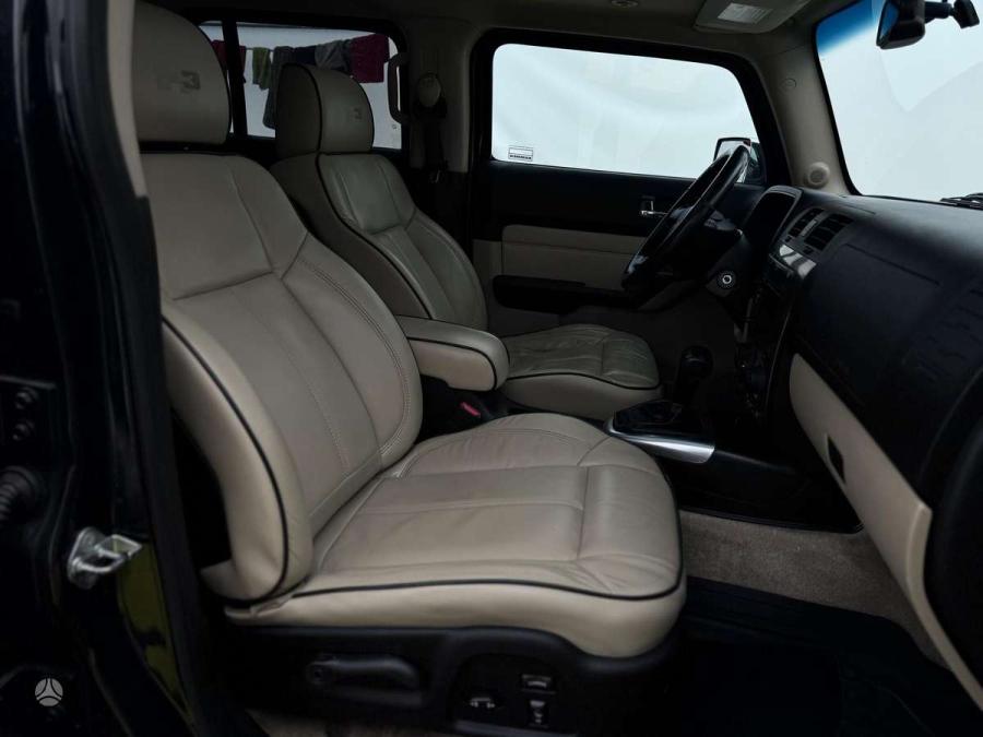 Black Hummer H3 2008 in Vilnius, with an engine capacity of 3.65 L and mileage of 309 thousand km for 12900 €, photo 15 on AUTOMOTO.COM.LV