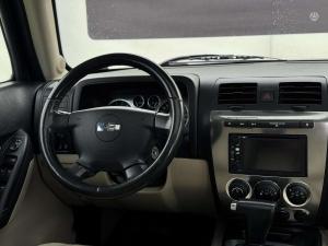 Black Hummer H3 2008 in Vilnius, with an engine capacity of 3.65 L and mileage of 309 thousand km for 12850 €, photo 17 on AUTOMOTO.COM.LV