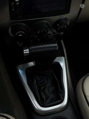 Black Hummer H3 2008 in Vilnius, with an engine capacity of 3.65 L and mileage of 309 thousand km for 12850 €, photo 22 on AUTOMOTO.COM.LV