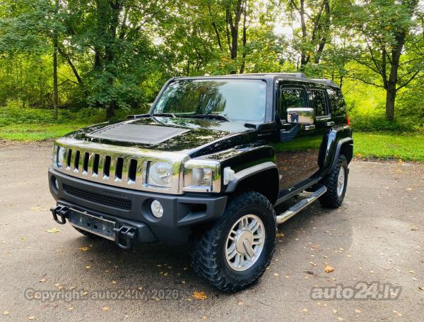 Black Hummer H3 2008 in Riga, with an engine capacity of 3.70 L and mileage of 85 thousand km for 14500 €, photo 3 on AUTOMOTO.COM.LV