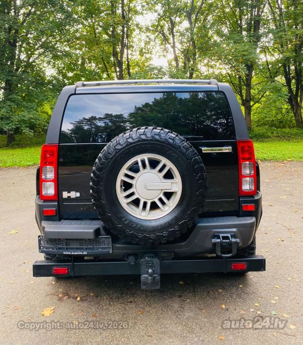 Black Hummer H3 2008 in Riga, with an engine capacity of 3.70 L and mileage of 85 thousand km for 14500 €, photo 7 on AUTOMOTO.COM.LV