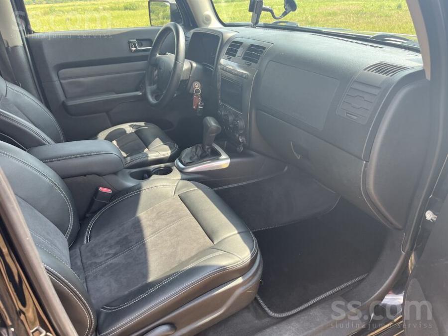 Melns Hummer H3 2009 Jelgava, ar dzinēja tilpumu 3.70 L un nobraukumu 240 tūkst. km par 24000 €, foto 10 vietnē AUTOMOTO.COM.LV