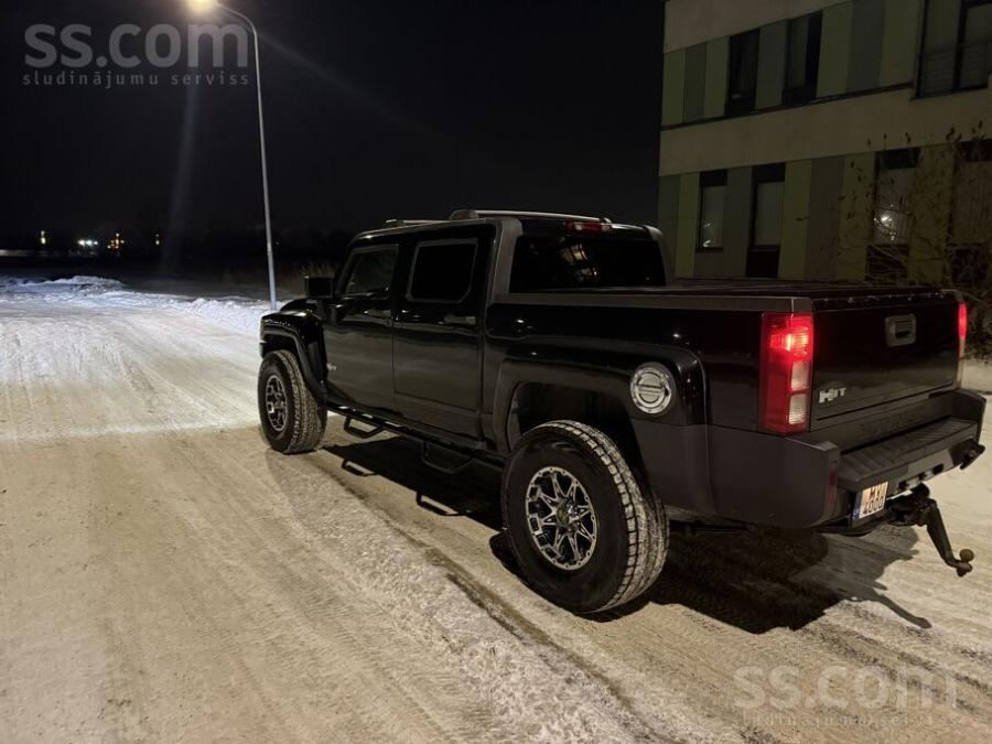 Melns Hummer H3 2009 Jelgava, ar dzinēja tilpumu 3.70 L un nobraukumu 240 tūkst. km par 24000 €, foto 17 vietnē AUTOMOTO.COM.LV