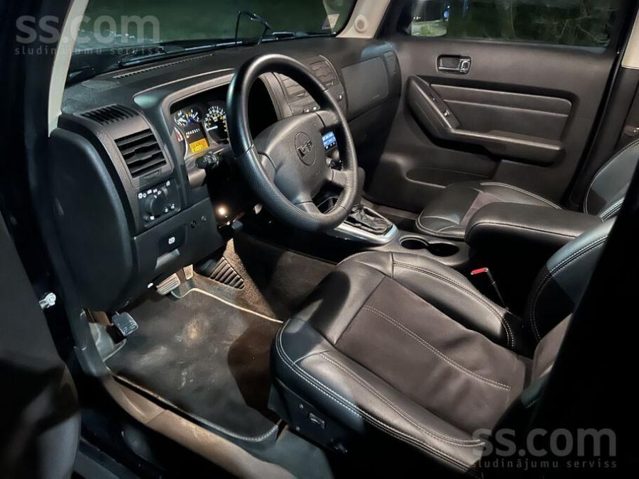 Melns Hummer H3 2009 Jelgava, ar dzinēja tilpumu 3.70 L un nobraukumu 240 tūkst. km par 24000 €, foto 19 vietnē AUTOMOTO.COM.LV