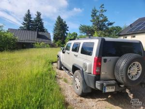 Grey Hummer H3 2007 in Vilnius, with an engine capacity of 3.50 L and mileage of 200 thousand km for 5300 €, photo 4 on AUTOMOTO.COM.LV