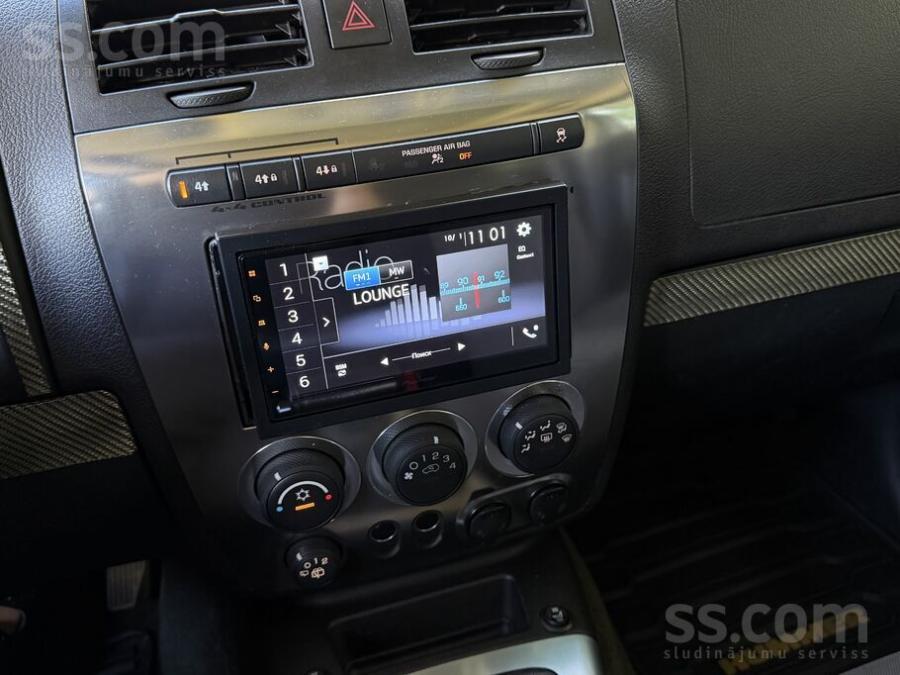 Pelēks Hummer H3 2007 Rīga, ar dzinēja tilpumu 3.50 L un nobraukumu 199 tūkst. km par 11900 €, foto 19 vietnē AUTOMOTO.COM.LV
