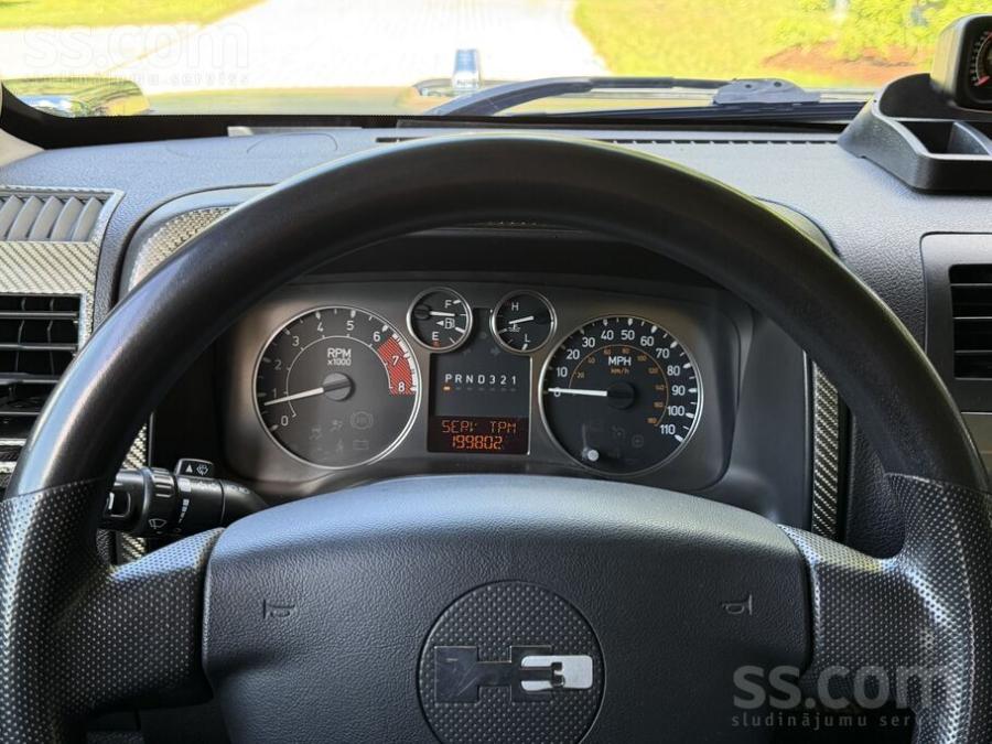 Pelēks Hummer H3 2007 Rīga, ar dzinēja tilpumu 3.50 L un nobraukumu 199 tūkst. km par 11900 €, foto 20 vietnē AUTOMOTO.COM.LV