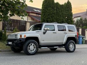 Grey Hummer H3 2008 in Vilnius, with an engine capacity of 3.46 L and mileage of 195 thousand km for 11250 €, photo 6 on AUTOMOTO.COM.LV