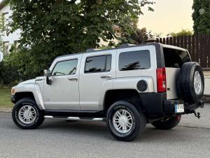 Grey Hummer H3 2008 in Vilnius, with an engine capacity of 3.46 L and mileage of 195 thousand km for 11250 €, photo 10 on AUTOMOTO.COM.LV