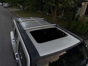 Grey Hummer H3 2008 in Vilnius, with an engine capacity of 3.46 L and mileage of 195 thousand km for 11250 €, photo 28 on AUTOMOTO.COM.LV