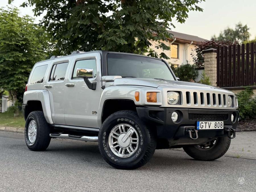 Grey Hummer H3 2008 in Vilnius, with an engine capacity of 3.46 L and mileage of 195 thousand km for 11250 €, photo 29 on AUTOMOTO.COM.LV