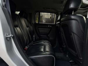 Grey Hummer H3 2008 in Vilnius, with an engine capacity of 3.46 L and mileage of 195 thousand km for 11250 €, photo 45 on AUTOMOTO.COM.LV