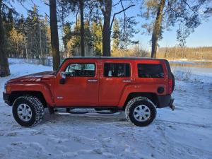 Orange Hummer H3 2008 in Siauliai, with an engine capacity of 5.33 L and mileage of 335 thousand km for 17999 €, photo 3 on AUTOMOTO.COM.LV