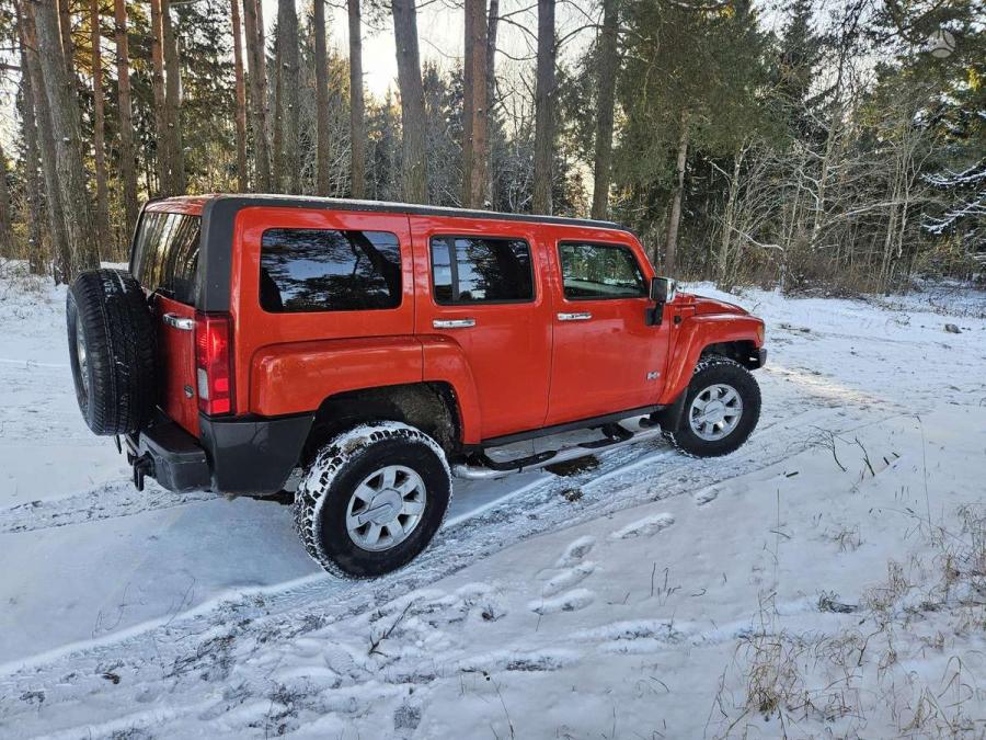 Orange Hummer H3 2008 in Siauliai, with an engine capacity of 5.33 L and mileage of 335 thousand km for 17999 €, photo 6 on AUTOMOTO.COM.LV
