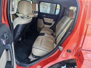 Orange Hummer H3 2008 in Siauliai, with an engine capacity of 5.33 L and mileage of 335 thousand km for 17999 €, photo 12 on AUTOMOTO.COM.LV