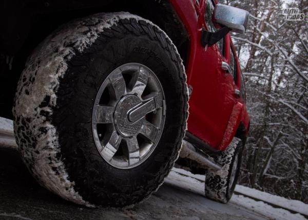 Red Hummer H3 2006 in Alytus, with an engine capacity of 3.50 L and mileage of 123 thousand km for 10500 €, photo 4 on AUTOMOTO.COM.LV