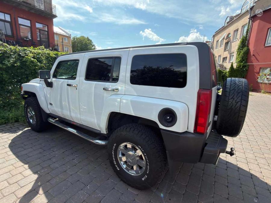 Balts Hummer H3 2008 Kauņa, ar dzinēja tilpumu 3.65 L un nobraukumu 288 tūkst. km par 12000 €, foto 6 vietnē AUTOMOTO.COM.LV