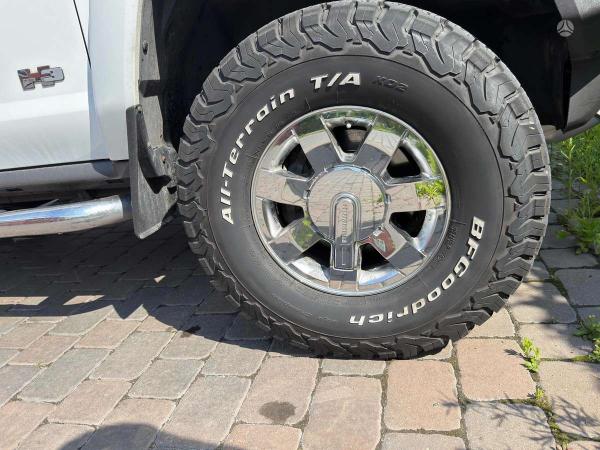 Balts Hummer H3 2008 Kauņa, ar dzinēja tilpumu 3.65 L un nobraukumu 288 tūkst. km par 12000 €, foto 8 vietnē AUTOMOTO.COM.LV