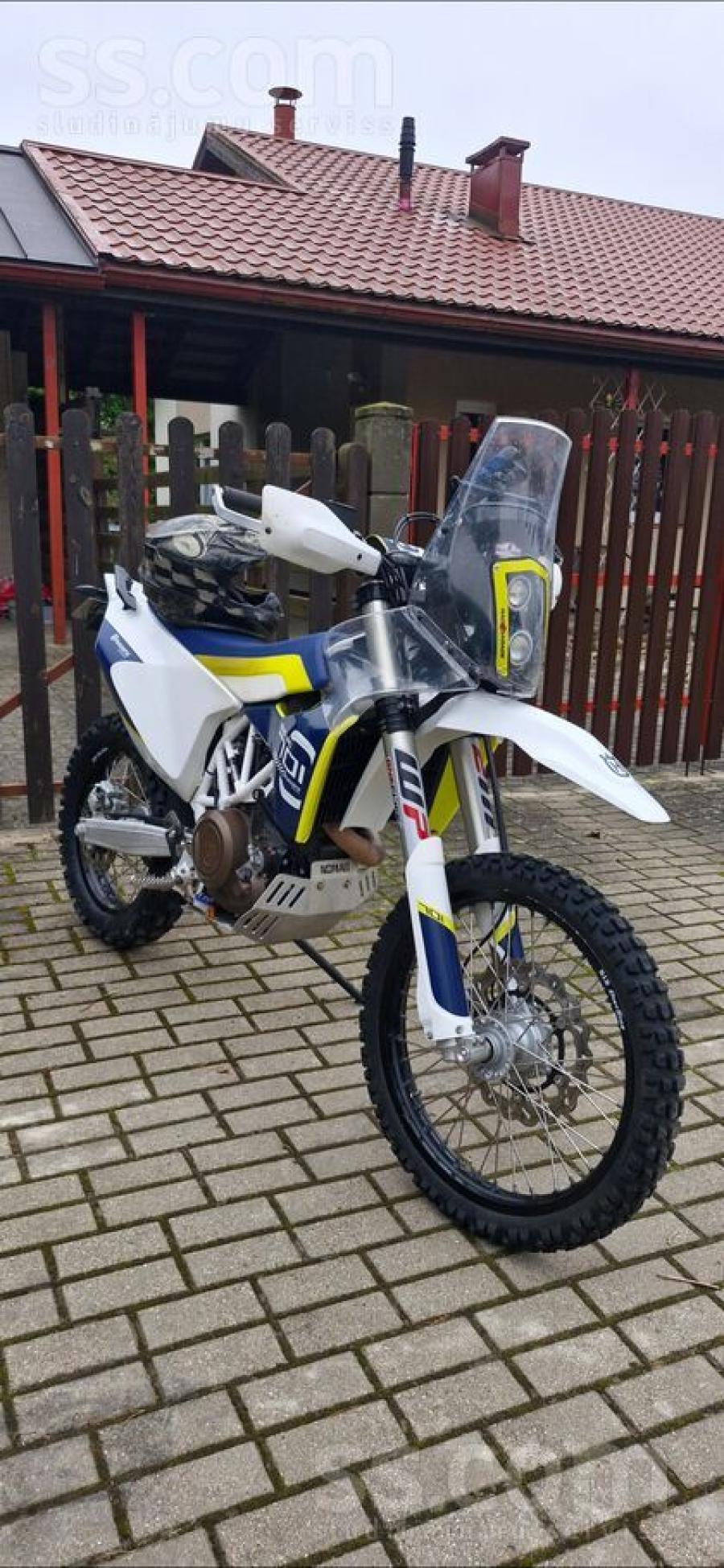 Husqvarna 701 2017 Rīga, ar dzinēja tilpumu 0.69 L un nobraukumu 0 tūkst. km par 6700 €, foto 1 vietnē AUTOMOTO.COM.LV