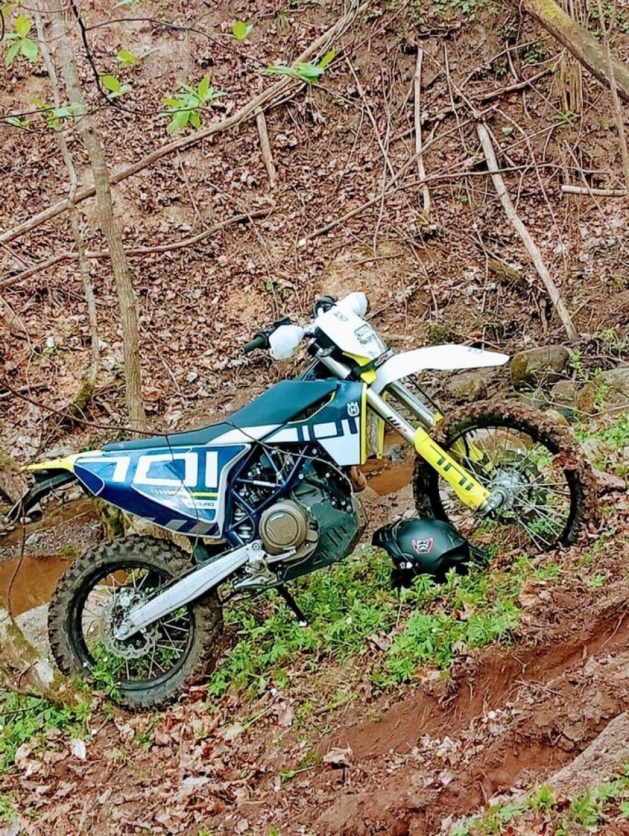 Husqvarna 701 2024 Aizkraukle, ar dzinēja tilpumu 0.69 L un nobraukumu 0 tūkst. km par 9500 €, foto 3 vietnē AUTOMOTO.COM.LV
