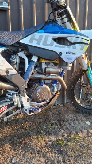 Husqvarna FC 250 2015 Otepē, ar dzinēja tilpumu 0.25 L un nobraukumu 0 tūkst. km par 4000 €, foto 4 vietnē AUTOMOTO.COM.LV