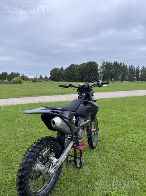 Husqvarna FC 250 2019 Valmiera, ar dzinēja tilpumu 0.25 L un nobraukumu 0 tūkst. km par 3500 €, foto 4 vietnē AUTOMOTO.COM.LV