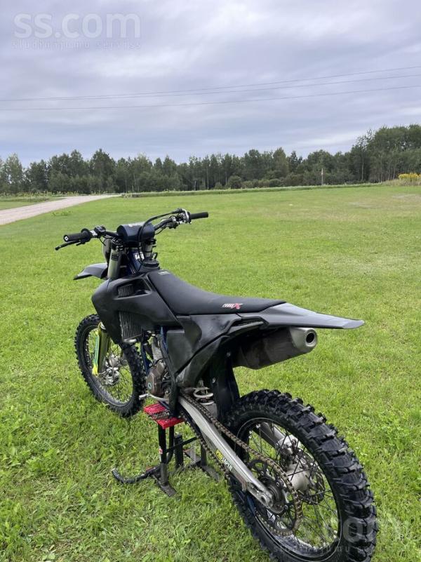 Husqvarna FC 250 2019 Valmiera, ar dzinēja tilpumu 0.25 L un nobraukumu 0 tūkst. km par 3500 €, foto 5 vietnē AUTOMOTO.COM.LV
