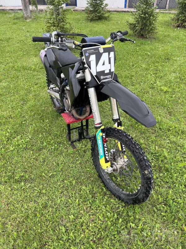 Husqvarna FC 250 2019 Valmiera, ar dzinēja tilpumu 0.25 L un nobraukumu 0 tūkst. km par 3000 €, foto 1 vietnē AUTOMOTO.COM.LV