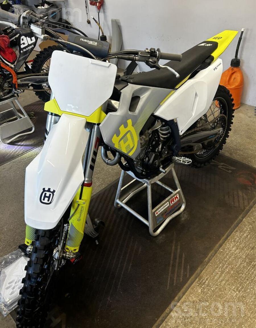 Husqvarna FC 250 2024 Limbaži, ar dzinēja tilpumu 0.25 L un nobraukumu 0 tūkst. km par 4500 €, foto 3 vietnē AUTOMOTO.COM.LV
