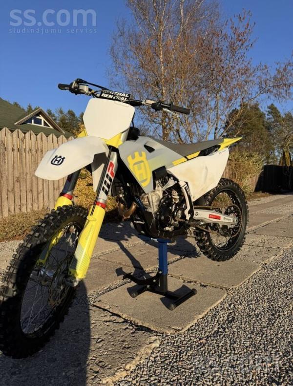 Husqvarna FC 250 2024 Rīga, ar dzinēja tilpumu 0.25 L un nobraukumu 0 tūkst. km par 5800 €, foto 4 vietnē AUTOMOTO.COM.LV