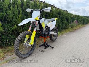 Husqvarna FC 250 2024 Tallina, ar dzinēja tilpumu 0.25 L un nobraukumu 0 tūkst. km par 5500 €, foto 3 vietnē AUTOMOTO.COM.LV