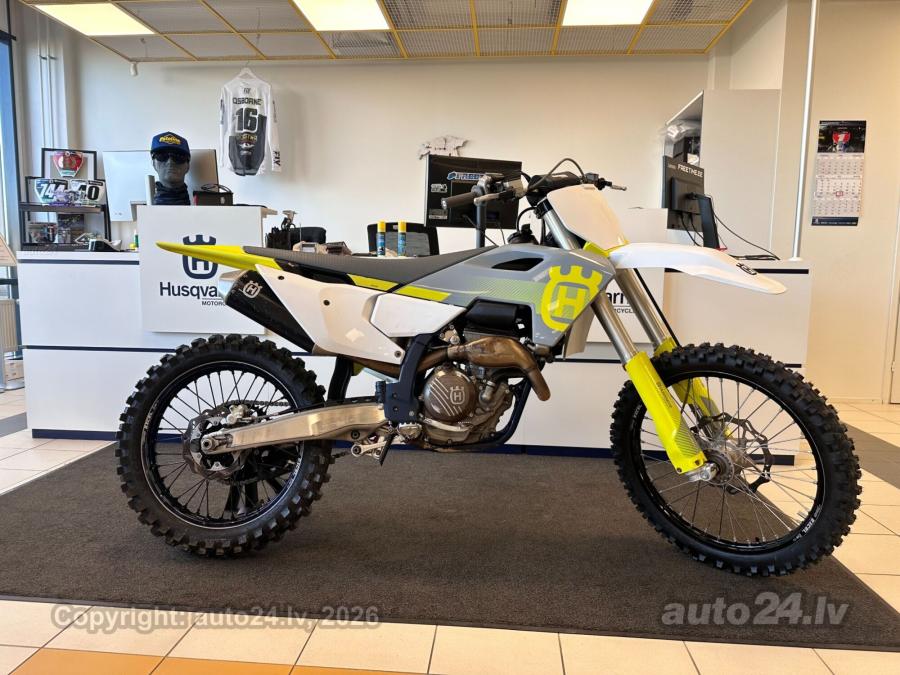 White Husqvarna FC 250 2024 in Tallinn, with an engine capacity of 0.25 L and mileage of 0 thousand km for 4500 €, photo 1 on AUTOMOTO.COM.LV