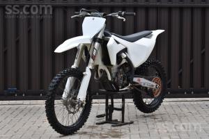 Husqvarna FC 350 2018 Valmiera, ar dzinēja tilpumu 0.35 L un nobraukumu 0 tūkst. km par 2750 €, foto 1 vietnē AUTOMOTO.COM.LV