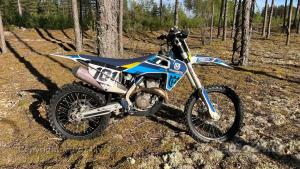 Husqvarna FC 350 2019 Tartu, ar dzinēja tilpumu 0.00 L un nobraukumu 0 tūkst. km par 3400 €, foto  vietnē AUTOMOTO.COM.LV